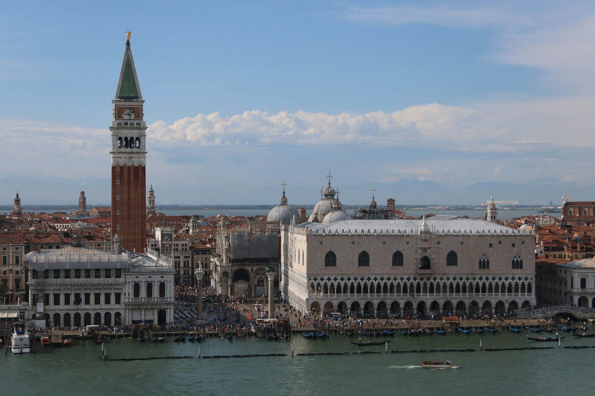 Why are the streets of Venice called Calli? | Venice Insider Guide