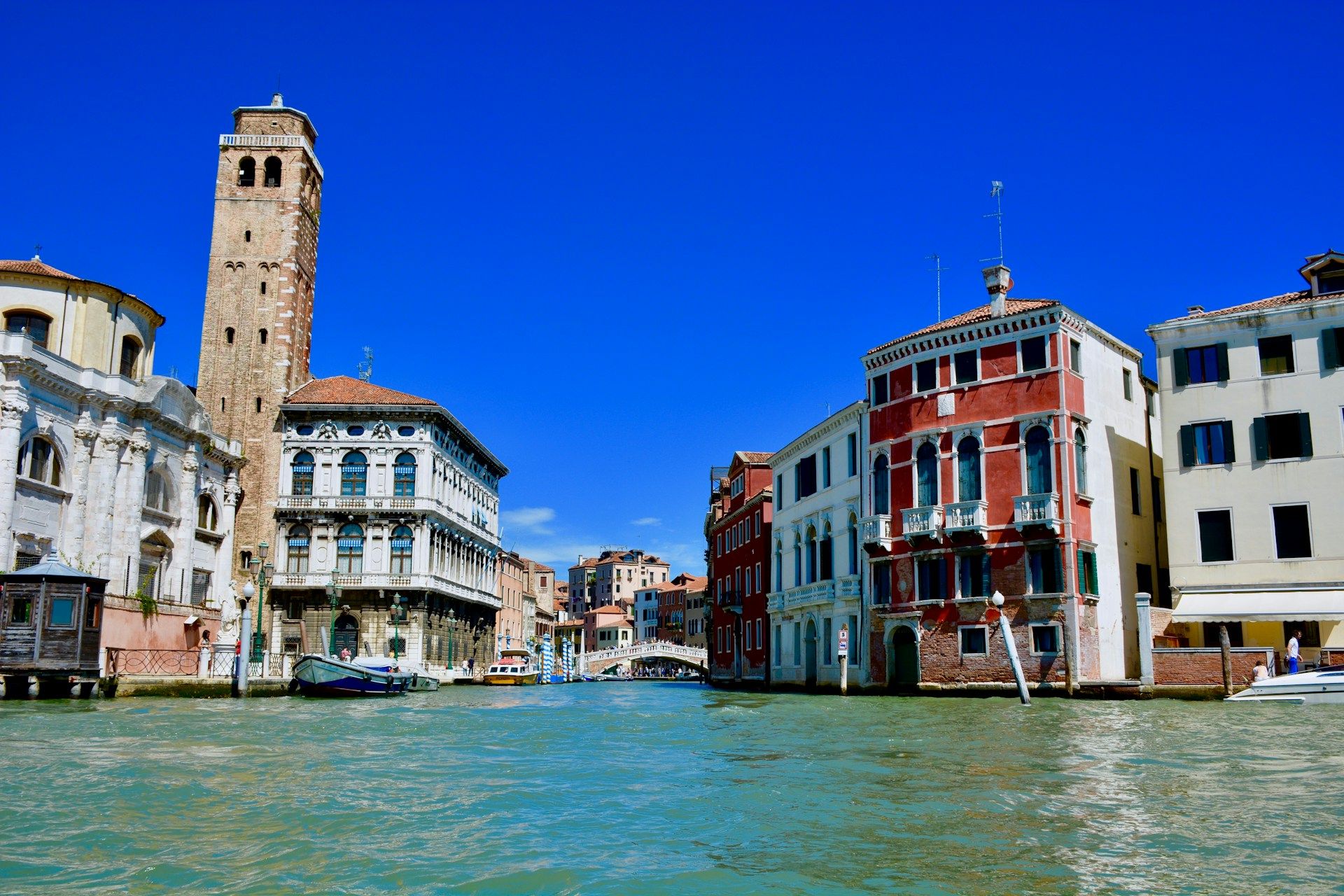 What does Venice look like under the water | Venice Insider Guide