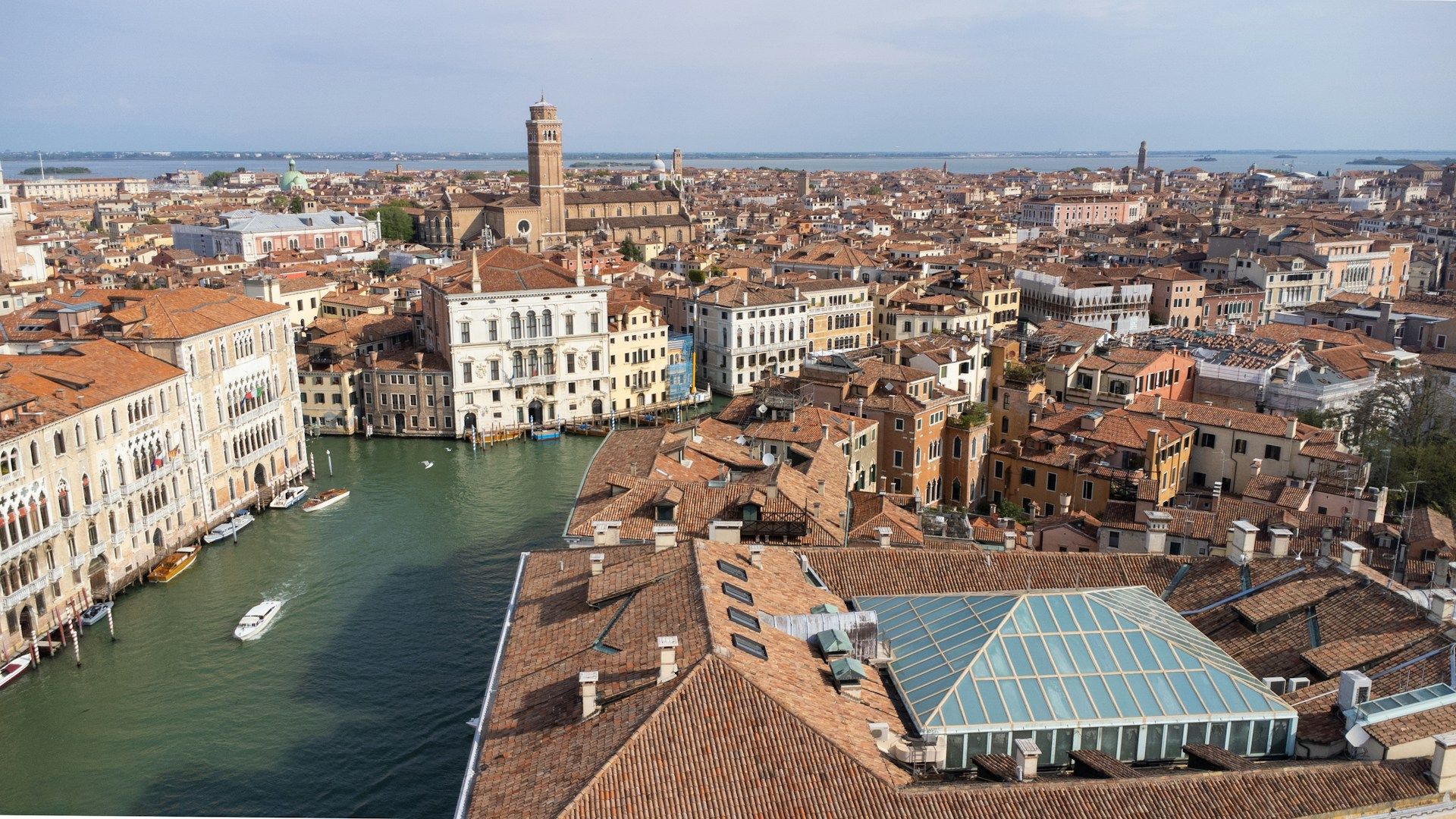 Why is Venice Italy so unique in the World? | Venice Insider Guide