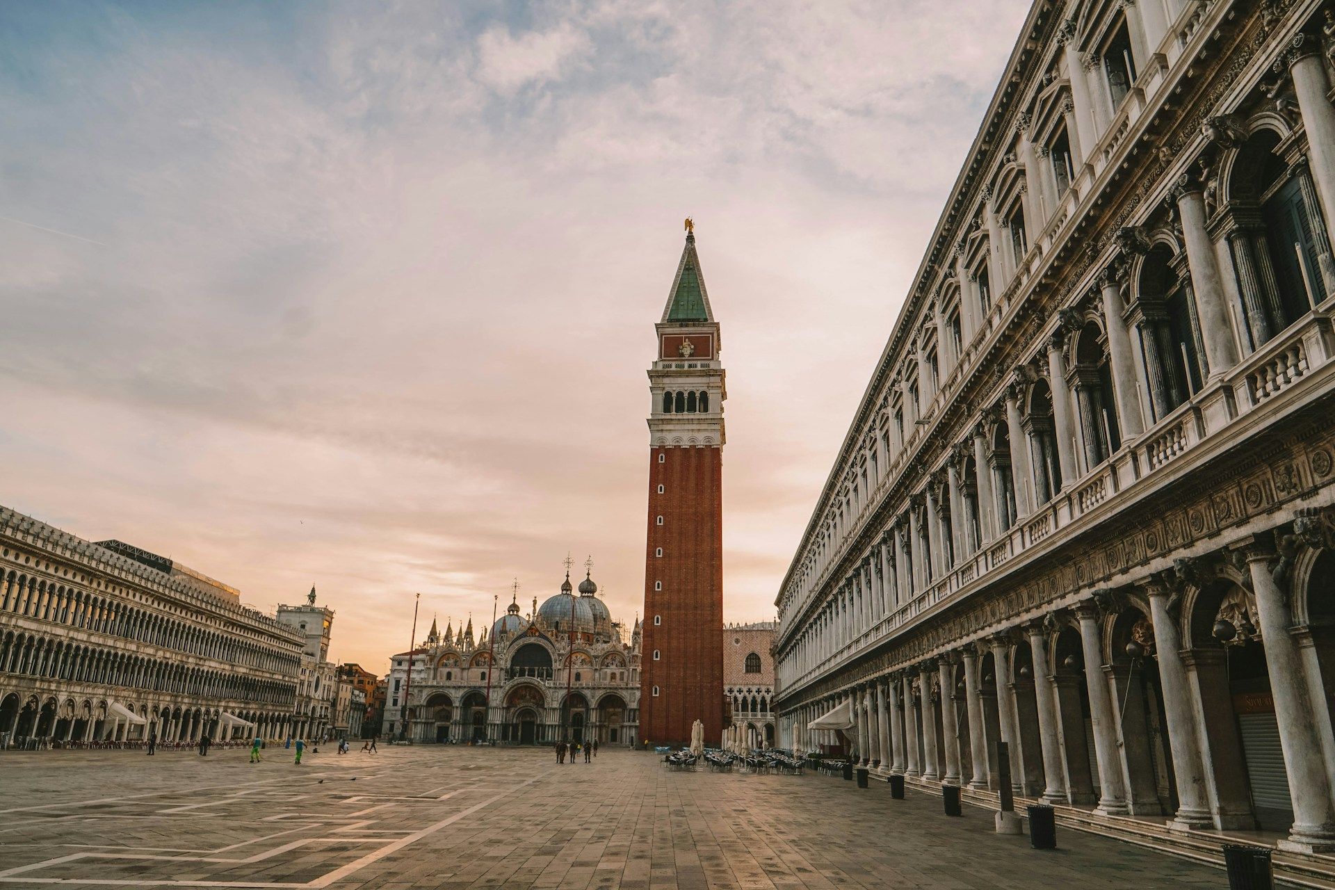 Public toilets in Venice Italy: The complete guide | Venice Insider Guide