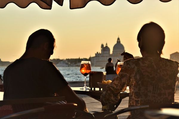 What is a Bacaro: discover the funniest Venetian experiences