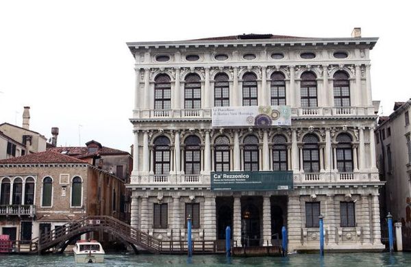 Cà Rezzonico in Venice: the splendor of the Baroque style