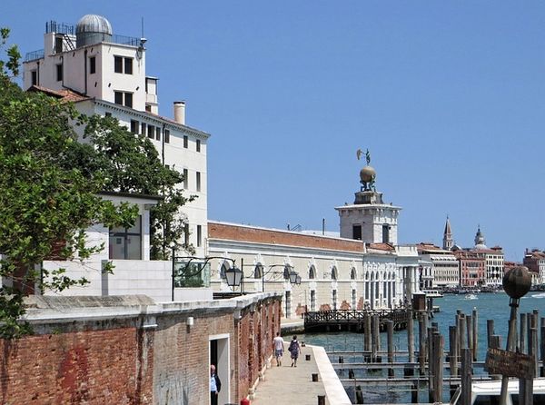 Districts in Venice Italy: a map of the Venetian Sestieri