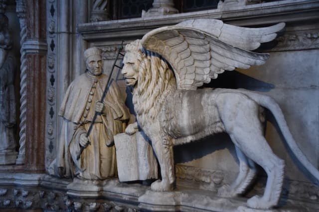 The Mysteries of St Mark the Evangelist, Venice's Patron Saint