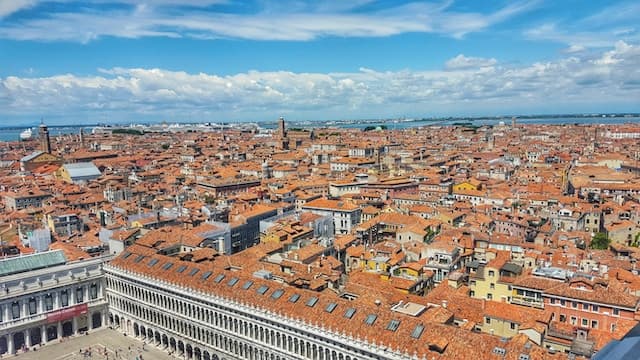 Accessible Venice: Tips for Wheelchair Users | Venice Insider Guide