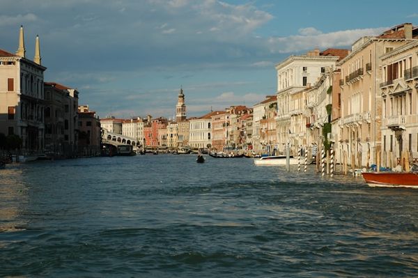 Venice built on logs of wood on stilts | Venice Insider Guide